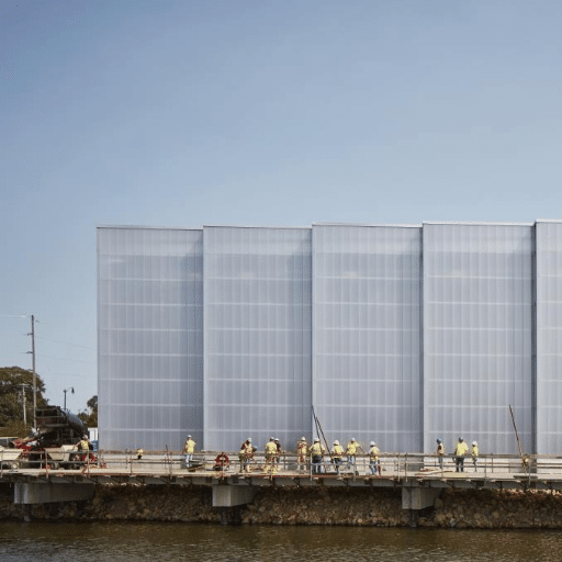 Discover the Benefits of Polycarbonate Wall Solutions: A Clear ...